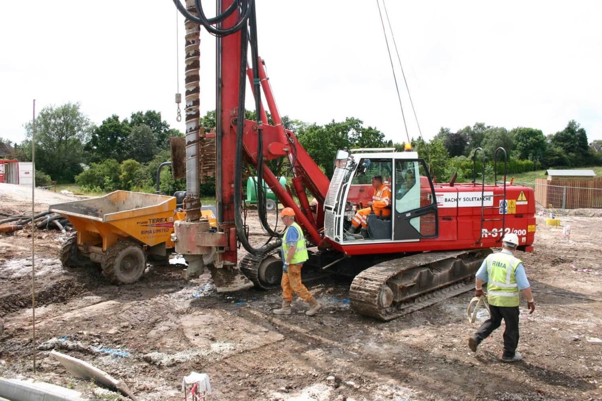 Rotary Displacement Piling (Screwsol) | Rotary Piling - Bachy Soletanche