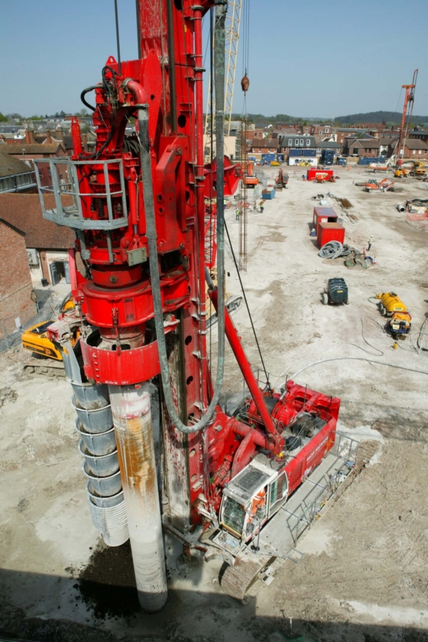 Cased Secant Piling (Cased CFA) - Bachy Soletanche