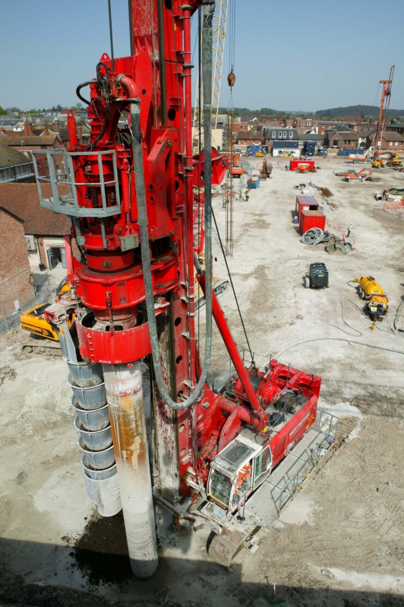 Cased Secant Piling (Cased CFA) - Bachy Soletanche